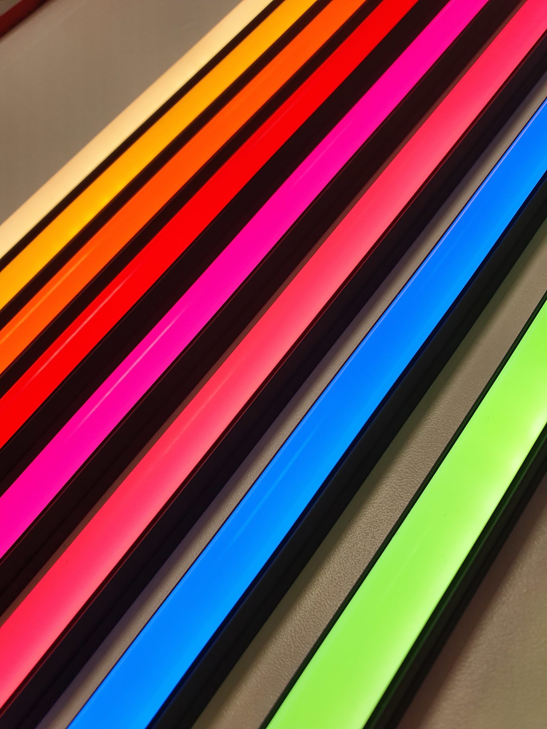 GUMMY GUM color diffusers, vitamins for LED Strips - Ledux Lumière